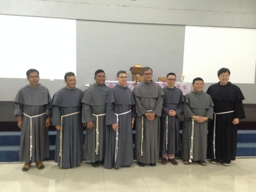 Galeri Foto Kuria Dewan Pimpinan OFMConv Indonesia - OFMConv Indonesia